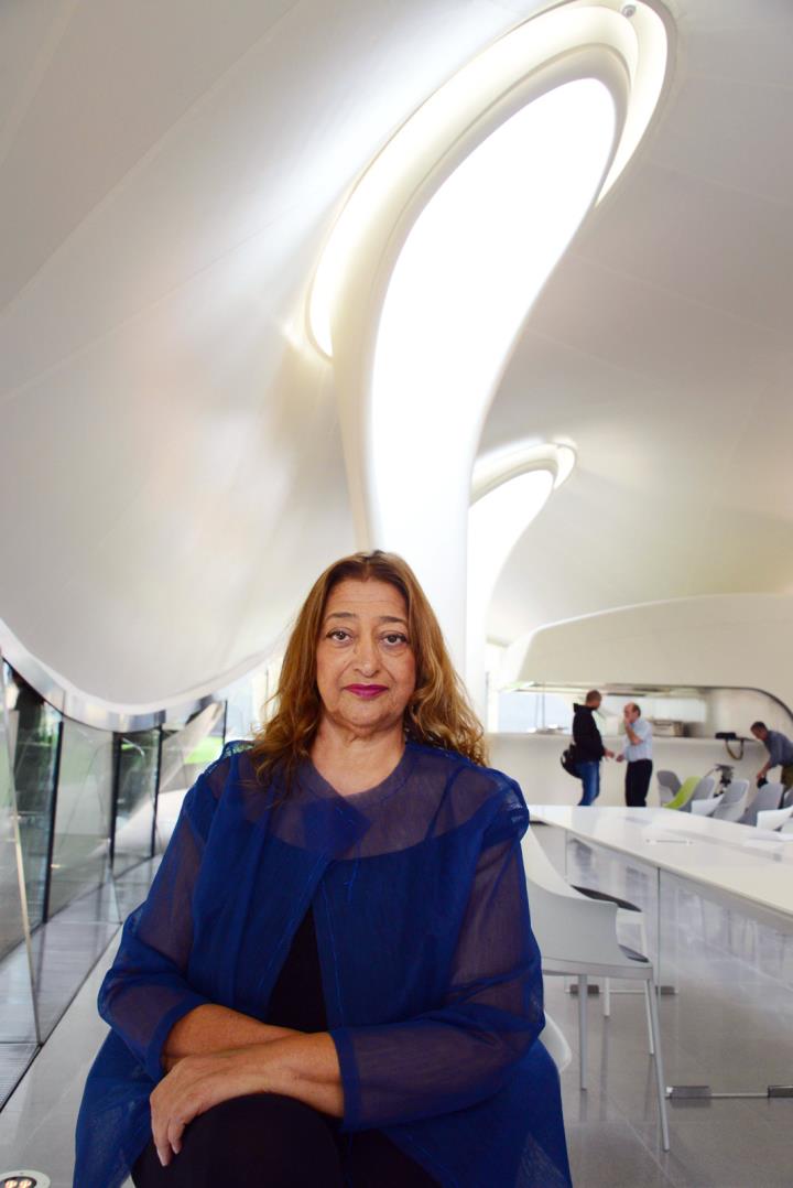 Zaha Hadid Queen Of The Curve | H3NDY